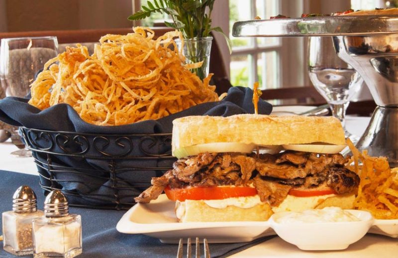Jacksonville fine dining at The Club Continental on the St. Johns River