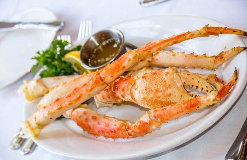 Jacksonville fine dining at The Club Continental on the St. Johns River